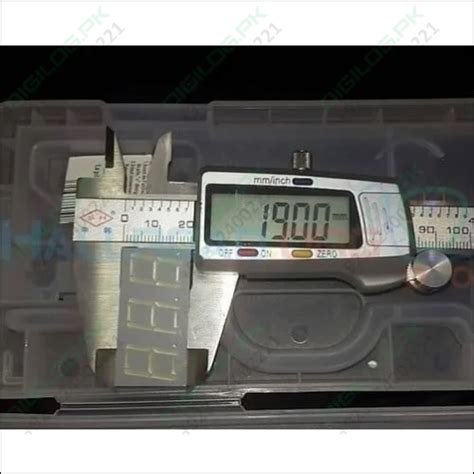 3 Digit 7 Segment Common Anode Red Color Display In Pakistan Digilogpk