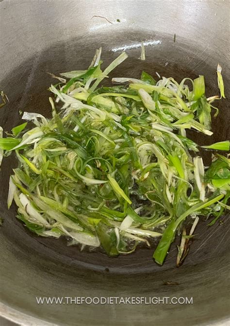 Chinese Scallion Oil Noodles The Foodie Takes Flight