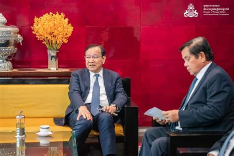 ព្រឹកមុិញ លោក ប្រាក់ សុខុន បានអញ្ជើញចេញដំណើរទៅទីក្រុងបាងកក