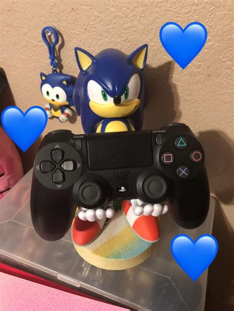 Sonic The Hedgehog Fans Hey Sonic Fans I Just Love My New Modern Sonic Game Holder And Hes