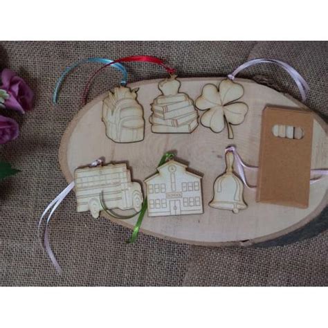 СЕТ ФИГУРКИ ЗА ОЦВЕТЯВАНЕ ПОДАРЪК ЦВЕТНИ МОЛИВИ