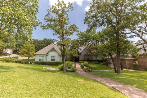 Dallisgrass Vs Crabgrass Tips To Weed Identification And Control