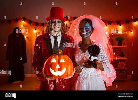 Halloween Wedding Dress For Men