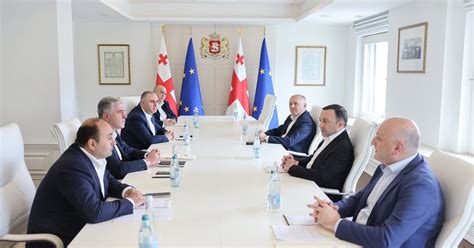 სიღარიბე და უმუშევრობა ისტორიულ მინიმუმზეა ღარიბაშვილის ეკონომიკური საბჭოს სხდომა