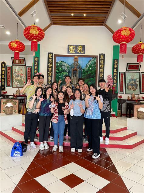 Panit Keluarga Besar Mahasiswa Khong Hu Cu