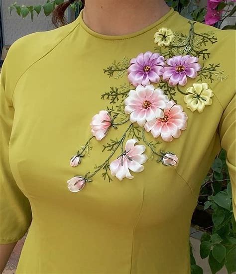 Вышивка лентами на одежде Красиво и необычно Интересный контент в группе КРЕАТИВ СВОИМИ