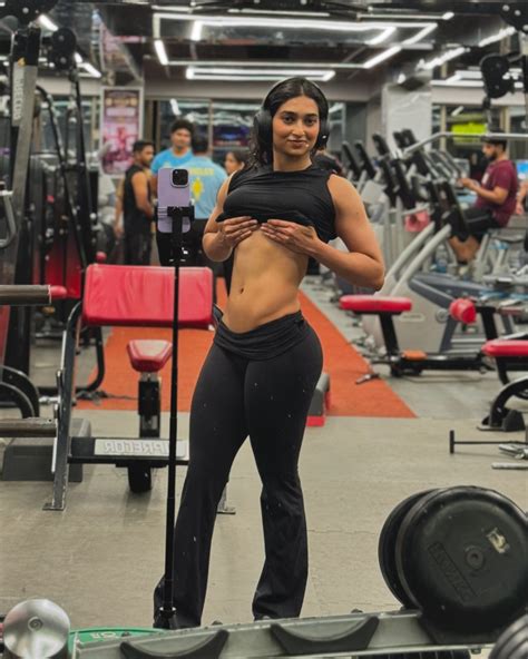 Anushka Patil Anushkapatil • Instagram Photos And Videos