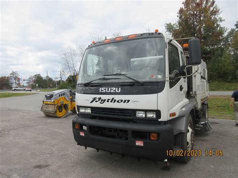 2008 Izuzu 2010 Python 3000 Sweeper Online Government Auctions Of