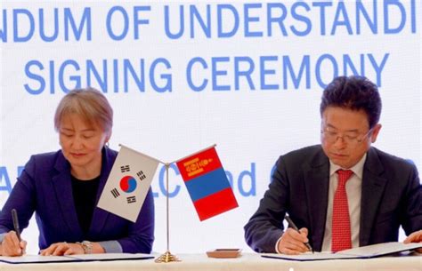 БНСУ ын Гёнсанбүг аймгийн Засаг даргатай хамтран ажиллах санамж бичиг