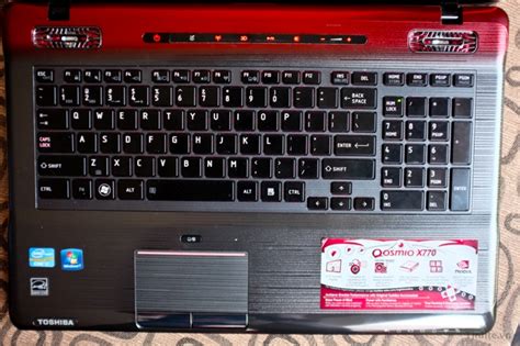 Toshiba Qosmio X laptop D loa Harman Kardon cực hay một thời laptop độc đáo đến thế