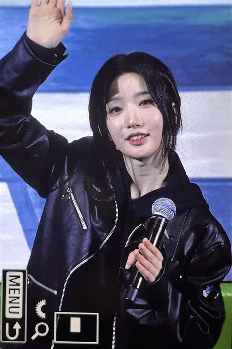 옷에서네덜란드냄새나네 연예인잡담 에펨코리아