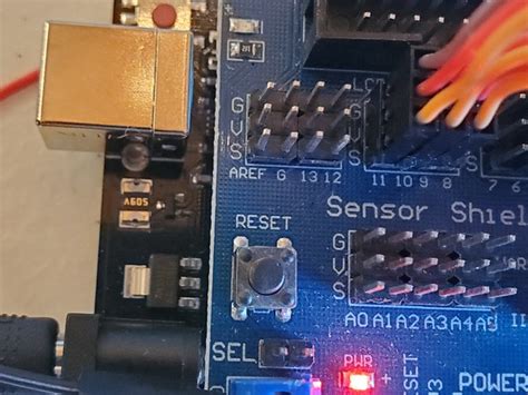 How To Control Multiple Servo Motors Using Arduino