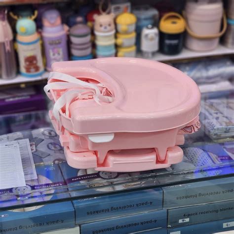 صندلی غذای کودک مدل پرتابل کاسه و قاشق رایگان با تشک نرم عروسکی