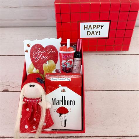 باکس هدیه ولنتاین V498 هدیشا