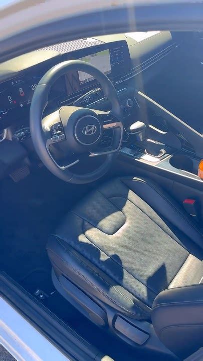 다양한 옵션으로 편리하고 대여 가격 또한 합리적인 제주 유레카 아반떼🚗 렌트카 대여는 프로필 링크 홈페이지를 통해 하실 수 있어요 Youtube