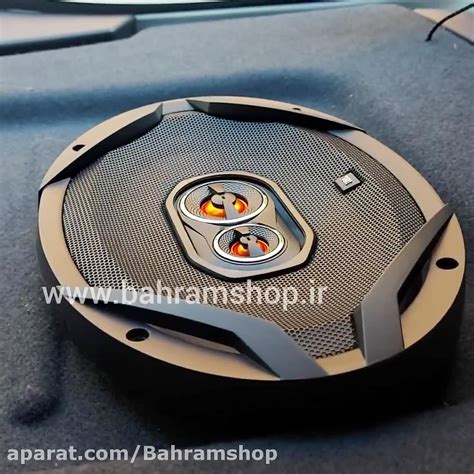 تست باند ۹۶۳ جی بی ال با آهنگ Lady In Red