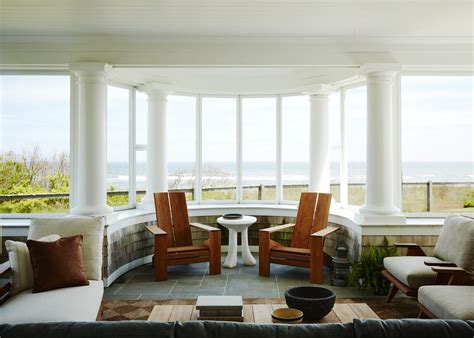 A Cape Cod Home From 1stdibs 50 Designer Nina Farmer Subtly Whispers