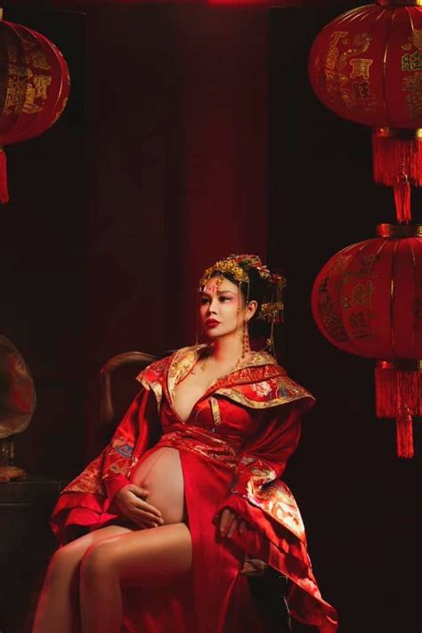 តារា រូប ស្រស់ សុផា លីនដា បង្ហោះ រូប ភាព ពពោះ កូន ដំ បូង ក្រោយ ភ្ជាប់ ពាក្យ មួយ រយៈ Khmerload