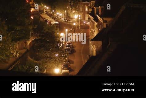 Lamp Post Signs Stock Videos And Footage Hd And 4k Video Clips Alamy