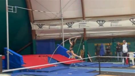 Canegrate Decolla Giulia Valletti Borgnini Nellasta Il Video Queen Atletica