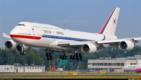 22001 Korea South Air Force Boeing 747 8 Bbj At Warsaw Frederic