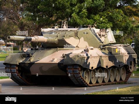 Tank Camouflage Hi Res Stock Photography And Images Alamy