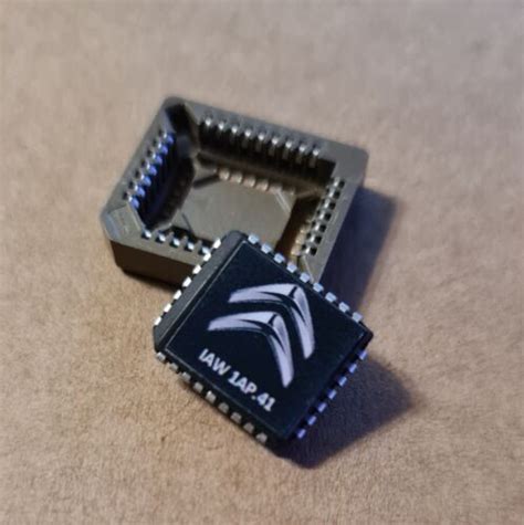 Puce Eprom Support Saxo Vts V Et Peugeot S Eprom Iaw Ap Ebay