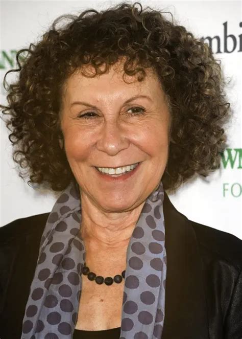 Rhea Perlman Biography Movies List Wegreen Entertainment