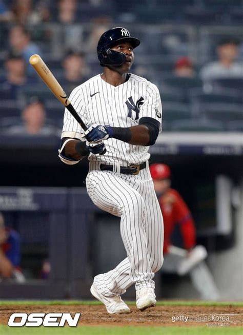 페라자 포기한 한화 새 외인 타자 양키스 최고 유망주 출신 온다 플로리얼 계약 합의 조선비즈