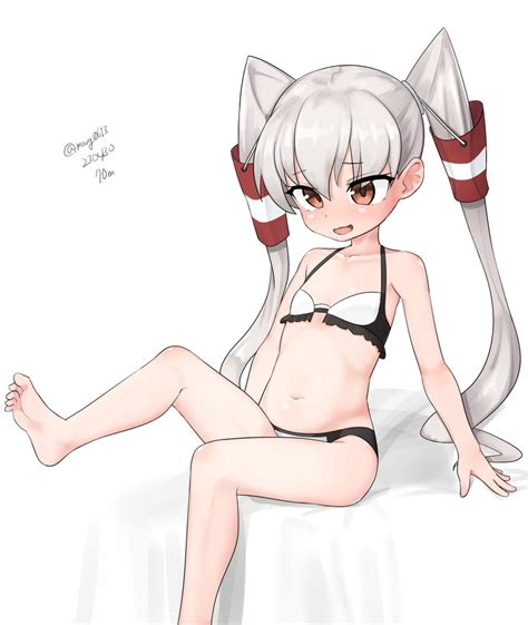 Amatsukaze Kantai Collection Drawn By Maru Marg Danbooru