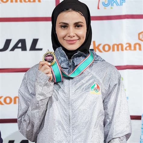 بیوگرافی سارا بهمنیار عکس های خصوصی روزنامه هفت صبح