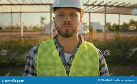 Close Up Portrait Thoughtful Serious Caucasian Male Engineer Builder