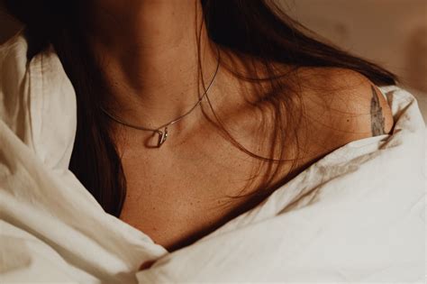 10 Best Personalized Necklaces For Everyone Starting From £15