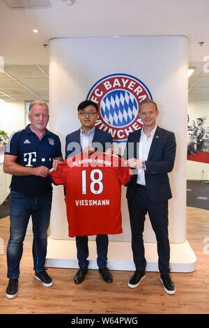 Andreas Brehme Fc Bayern München Mit Frau Pilar 01 08 1987 Geschätzt