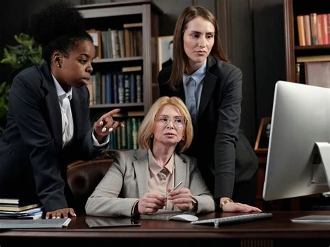 Apostille Vs Notary Key Differences For Document Authentication