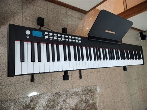 Bx 2 Keyboard Hobbies And Toys Music And Media Musical Instruments On Carousell