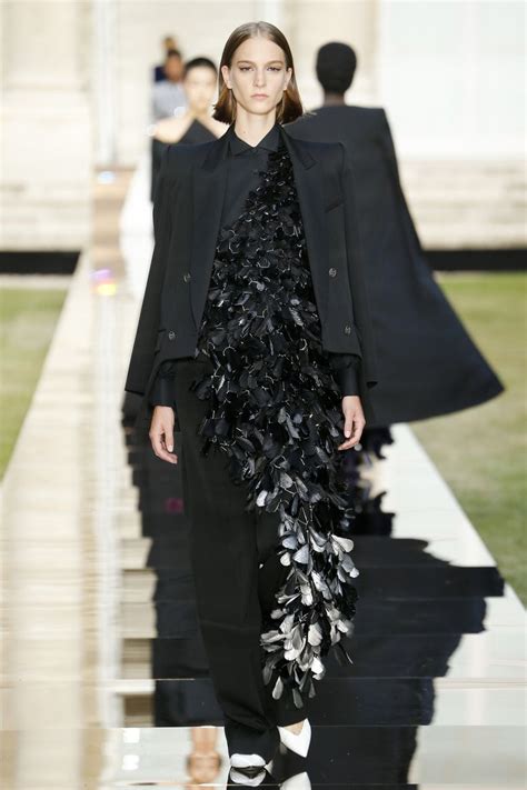 Givenchy Haute Couture Fall 2018 Show Givenchy