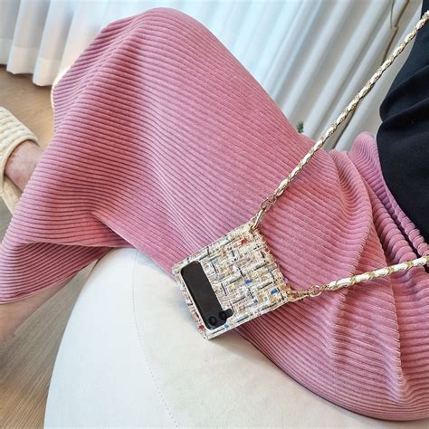 채니꽁방 4컬러 트위드 지플립5 가죽 케이스 체인스트랩 단길