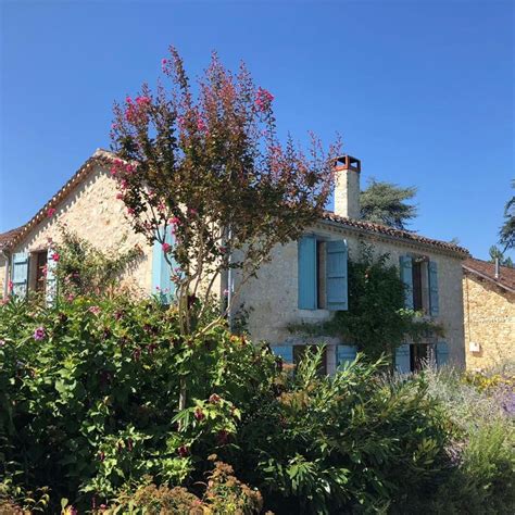About Us | Le Pelot