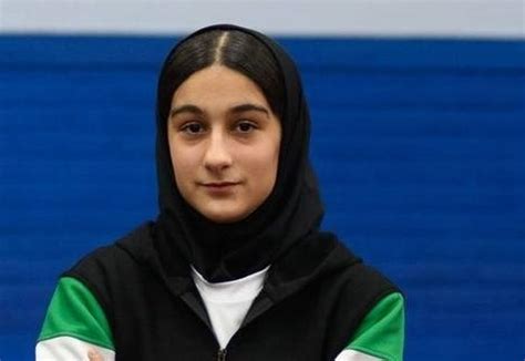 پناهندگی دختر ملی پوش۱۴ساله به دانمارکاولین میوهٔ قانون حجاب قبل از