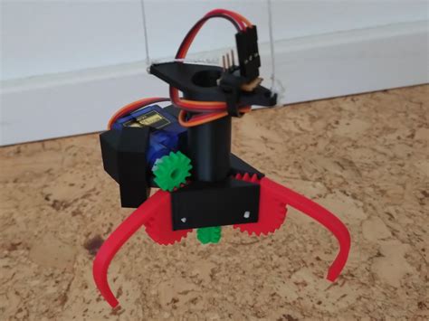 Mini Claw Machine Claw Servo Operated By Michaegi Makerworld Download