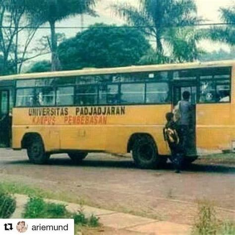 Bus Kuning Penuh Kenangan