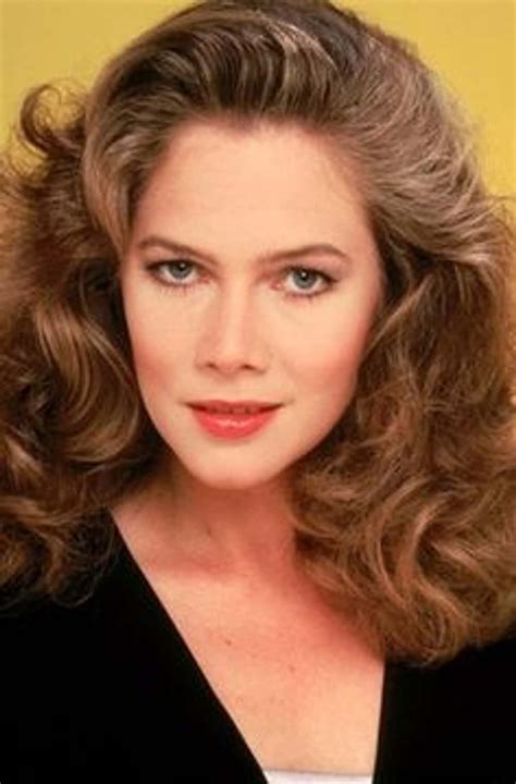 22 Photos Of Kathleen Turner When She Was Young