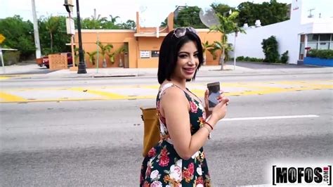 Mofos Com Kitty Caprice Public Pick Ups Anal Porn By Mofos Network