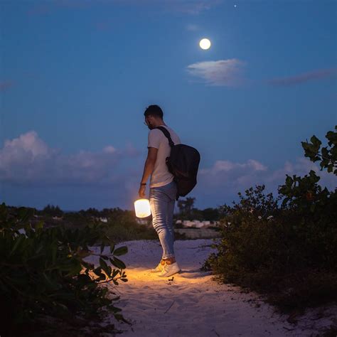 Luci Base Light Solar USB Charging Equipment Outdoors