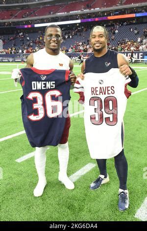 Washington Commanders Safety Jeremy Reaves 39 Rushes During An Nfl Football Game Against The