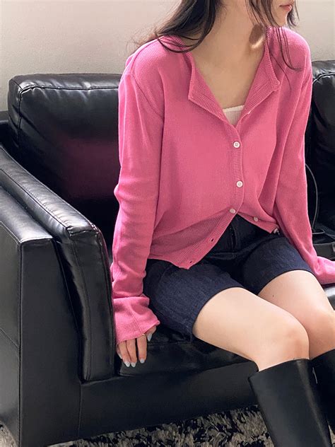 인마이블루 베리 라운드넥 루즈핏 가디건 위시버킷