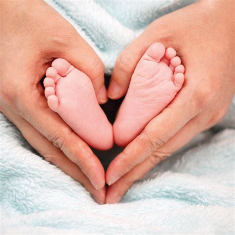 10 Things First Time Moms Need To Know Kengaro