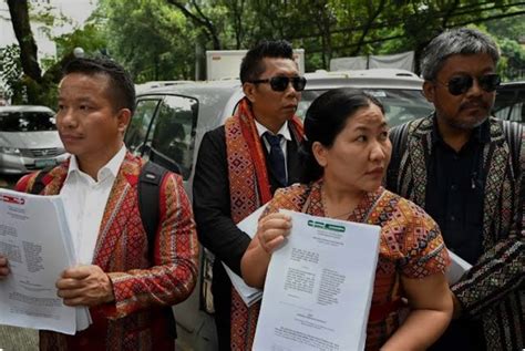 အာဏာသိမ်းစစ်ကောင်စီ ကျူးလွန်တဲ့ စစ်ရာဇဝတ်မှုတွေကို စုံစမ်းစစ်ဆေးဖို့ မြန်မာနိုင်ငံသား ၅ ဦးက ဖိလစ