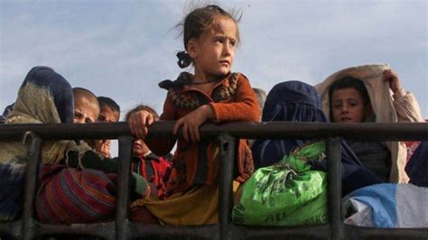 Afghanistan गरीबी रेखा के नीचे अफगानिस्तान की आधी आबादी देश में